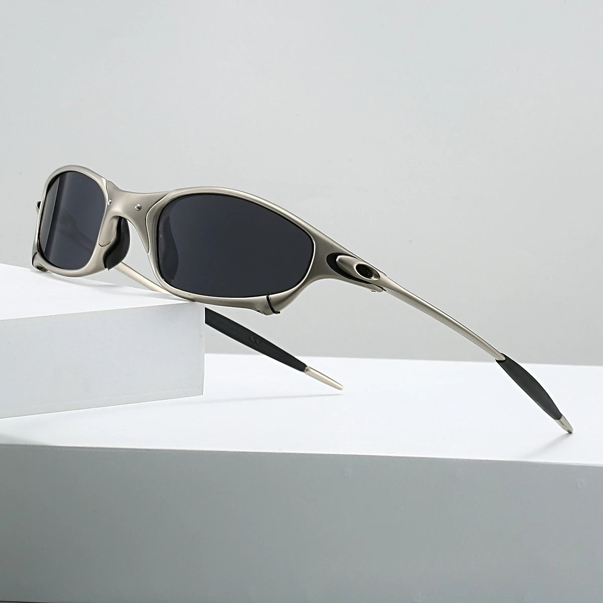 Velox Polarized Sunglasses – Dakota Thread